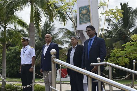 Shri Pradeep Bajpai And Capt Anuraj Singh Tomini Shipping Visits Himt