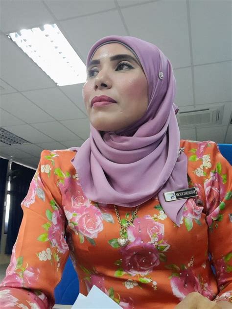 Suka Awek Tudung Braaddicted Tumblr Blog Tumlook