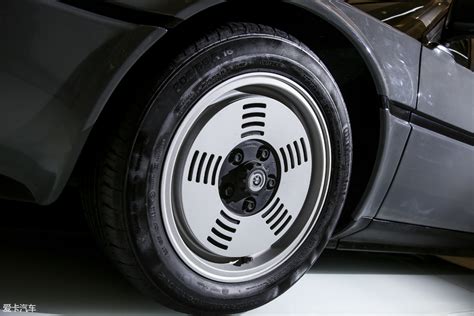 指触经典车40 珍贵的M图腾BMW M1 初见M1宛如一次朝拜 爱卡汽车