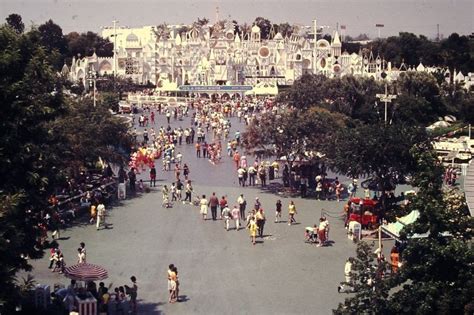 Disneyland In 1968 Through Fascinating Color Photos ~ Vintage Everyday