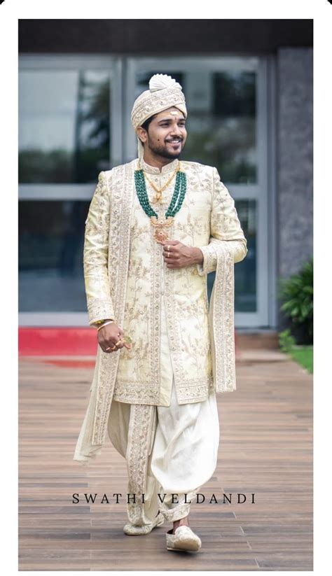 Pin By Suresh Chinnodu On Kings Wedding Groom Dress Men Indian