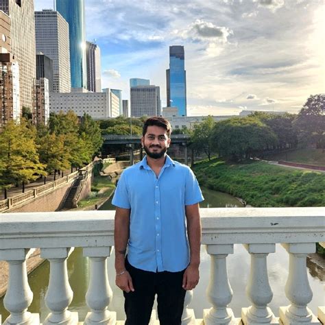 Nikhil Kolli Senior Ey Linkedin