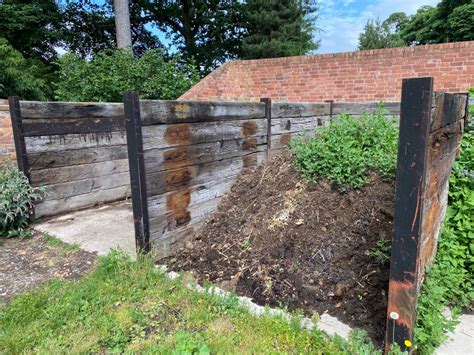 Railway Sleeper Compost Bays In Steel I Beams And H Beams