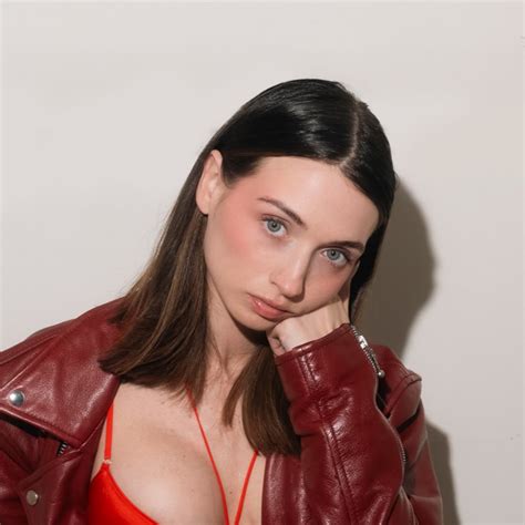 Brooke Tilli Youtube