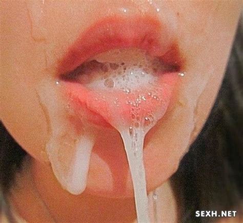 Красотки обожают сперму на своем теле Pic