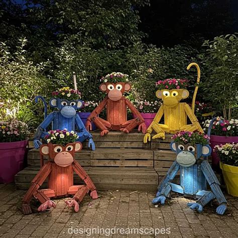 Monkey Flower Pot Add A Touch Of Jungle Charm To Your Garden