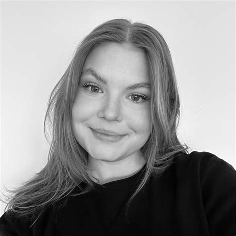 Sarah Attefall Desk Manager North Park University Linkedin