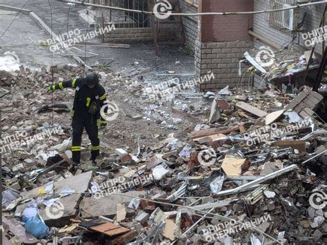 Повторний обвал будинку після ракетної атаки розбір завалів триває фото та відео Новини