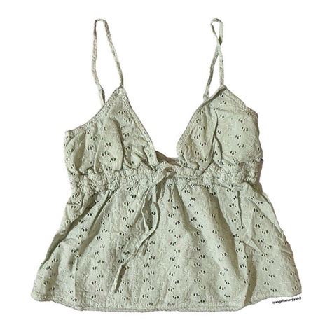 Brandy Melville ~ Edith Floral Eyelet Tank In Dark Green On Carousell