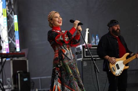 Пелагея выступит в Кургане уже сегодня В 19 30 на Троицкой площади стартует праздничный концерт