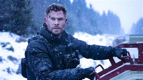 Extraction 2s One Shot Fight Scene Is Long But Its Not The Longest