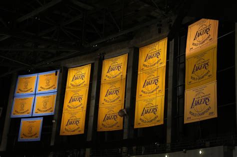 Video Of Kobe Bryant Saying Lakers Only Hang Banners For Nba Titles Resurfaces Lakers Daily