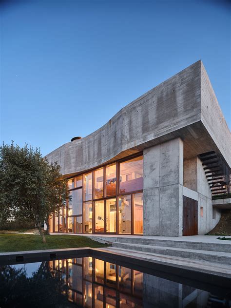 Contemporary Concrete Buildings