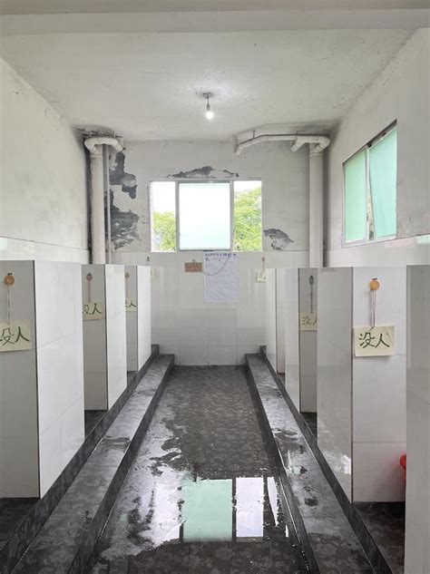 友毅思学生行动案例 厕所里的尊严与隐私 Peer毅恒挚友