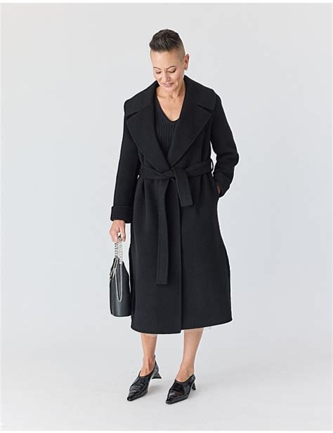 lindsay nicholas ny edwina coat in black david jones