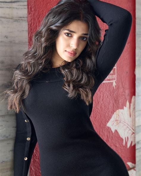 Krithi Shetty And Her Thunder Thighs R Actress And Stuff