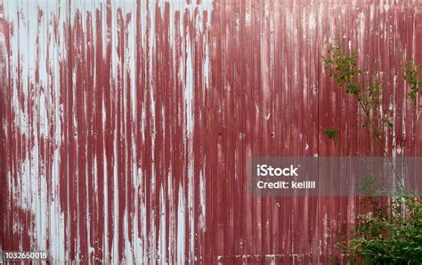 집에 오래 된 로그의 짜임새 클로즈업입니다 나무 배경입니다 0명에 대한 스톡 사진 및 기타 이미지 0명 갈색 거친 Istock