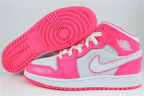 Nike Air Jordan 1 Hyper Pinkwhite Hot R Pink Nike Shoes Jordan Shoes Girls Green Nike Shoes