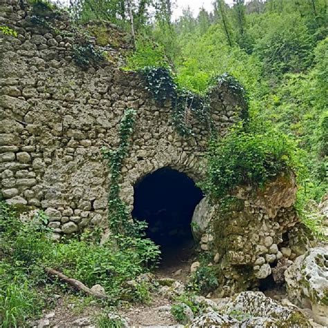 Le Doline Carsiche Dei Monti Sabini 19 Novembre 2025 Camminesploratori