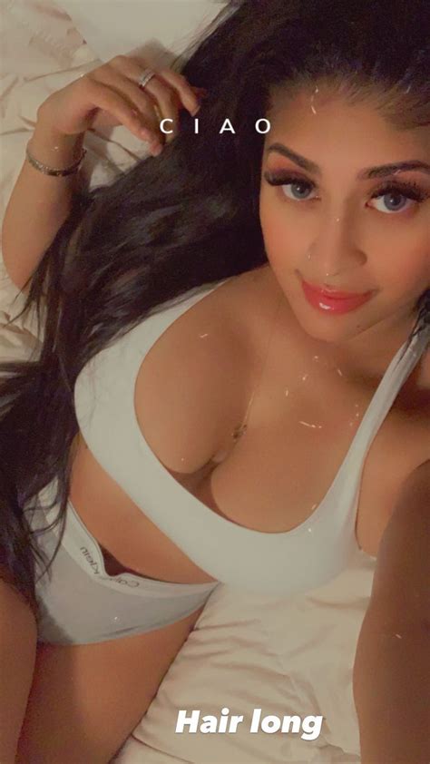 Sexy Rnaziafancyy