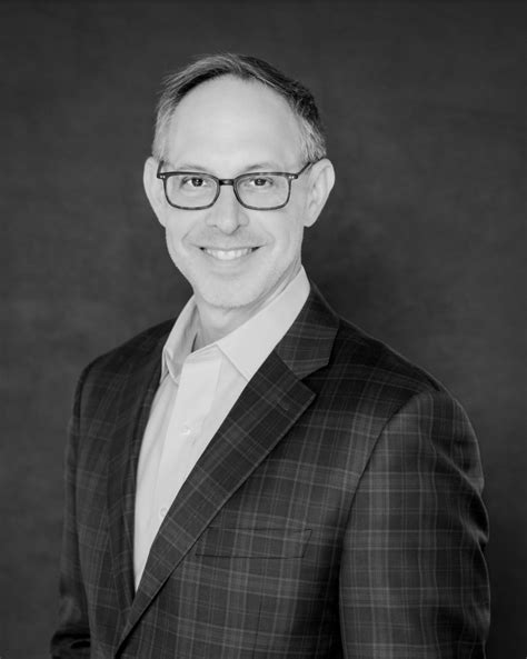 Evan T Leo Kellogg Hansen