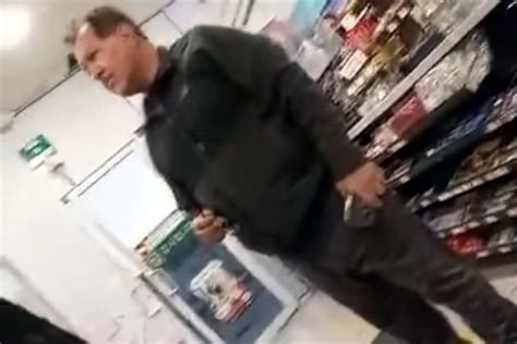 Exhiben A Servidor P Blico Por Amenazas