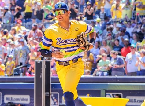 Meet The Savannah Bananas Players Before They Take Over Citizens Bank Park