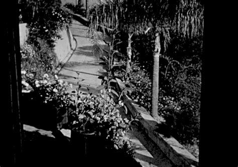 Meshes Of The Afternoon 1943 Dir Maya Deren And