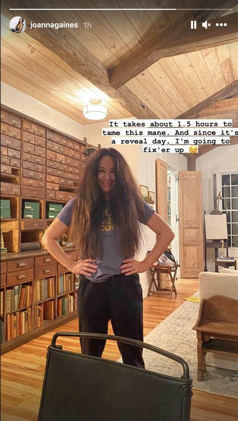 Fixer Upper Star Joanna Gaines Shows Off Her Natural Hair