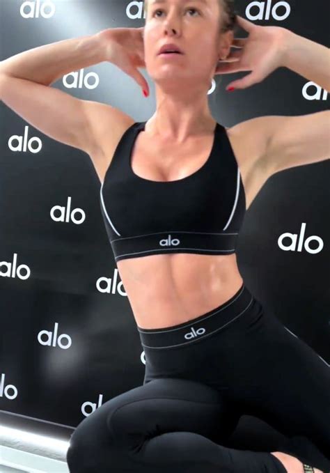 Brie Larson Workout 11 30 2023 • Celebmafia