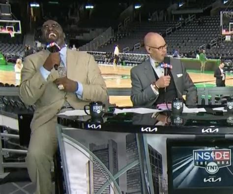 Charles Barkley Broke Shaq With His Boston Accent Attempt