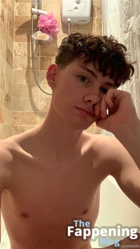 Ejaywoods Nude Leaks Photo 19 Thefappening