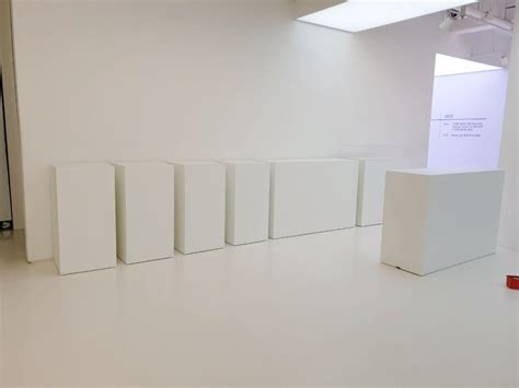렌탈큐브 큐브전시대 모나코스페이스 전시대 진열대 전시 다이 렌탈 대여 디스플레이 박스 좌대 사각전시대 전시테이블 네이버 블로그