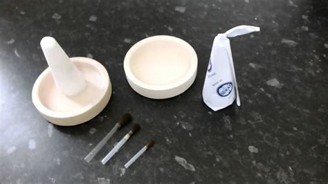 How to use a Jewellers Borax cone & Dish to make flux for jewellery ...