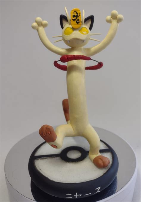 Gigamax Eevee Meowth And Pikachu Pokemon Figures Etsy