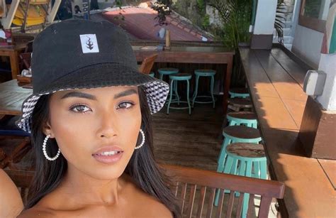 Tita Sahara The Balinese Beauty Taking Over Social Media Pachn