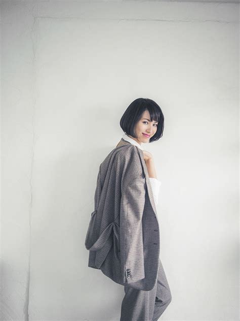 CHIHARU - ALICE IN WONDERLAND