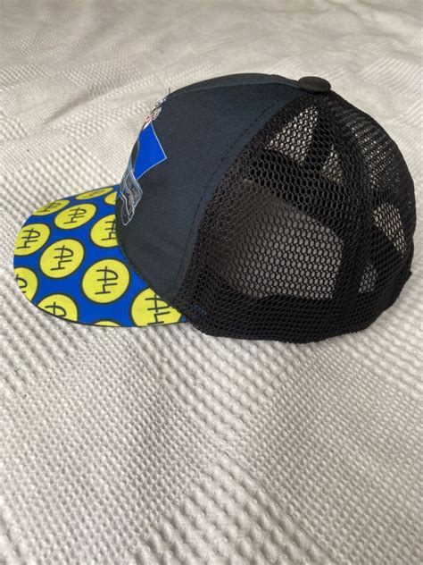 Кепка А4 Влад бумага