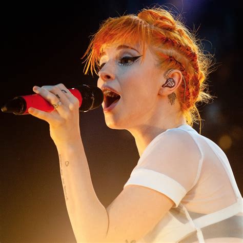 Hayley Williams Rainbow Hair