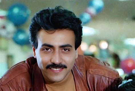 پیری خیلی شیک و جنتلمن بیژن امکانیان کنار همسر جوانش