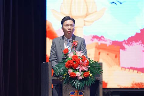 聖保祿學校舉辦恩典滿祿賀雙慶慶祝祖國建國75週年及澳門回歸25周年 Somnio Theme by TopSharePoint