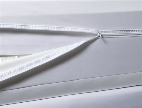 Zippered Mattress Protector Bedbug Proof Waterproof Encasement Four