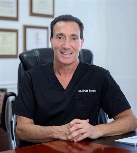 Fort Lauderdale Surgeon Dr Brett Bolton Recognized By Worlds