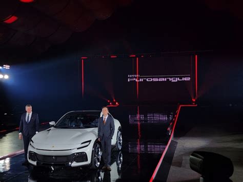 페라리 4도어 4인승 푸르산게 아시아 최초 공개 서울파이낸스