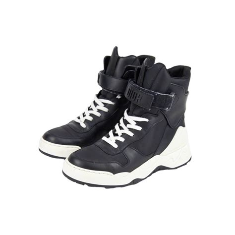 Брендовые кроссовки и кеды — Купить в Москве.