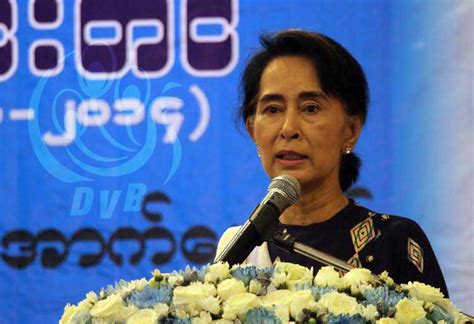ဟံသာ၀တီဦး၀င္းတင္ ေအာက္ေမ့ဖြယ္အခမ္းအနား ဓာတ္ပံု