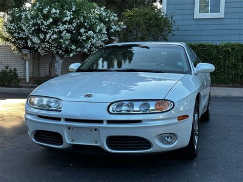 2001 Oldsmobile Aurora For Sale ®