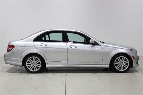 08 C300 4matic Sport Premium Navigation Multi Media 6cd H K Audio