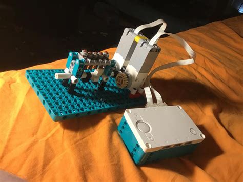 Lego Moc Engine Made From Mindstorms 51515 By Worm65 Rebrickable Build With Lego