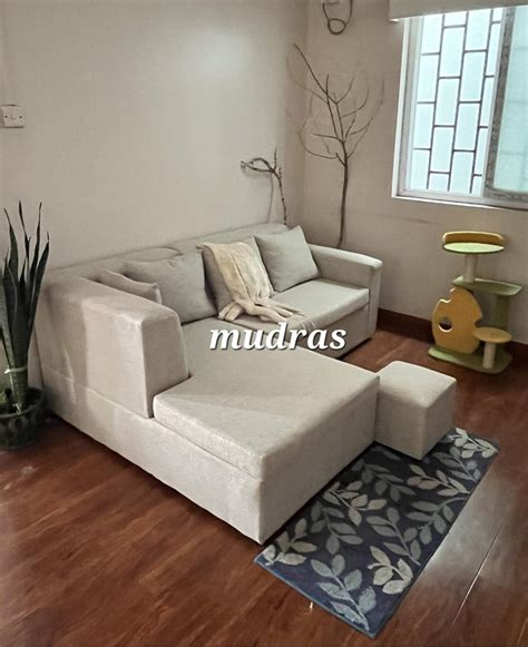 The Design Sofa Group Code No Dsေမာ္ဒန္စိန္ျမဳပ္ 1 1 2 လည္သာ ေစ်းႏႈန္း ဆိုဖာ ပံုပါ ၃လံုး